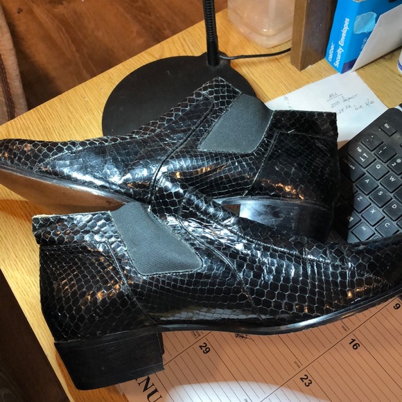 Florsheim | Shoes | Florsheim Genuine Snake Skin Boats 4 Eee | Poshmark